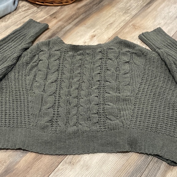 Arizona Jean Company | Sweaters | Wore Once | Poshmark